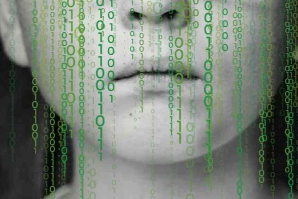 Il provider filedot.to rimuove foto e video degli orchi