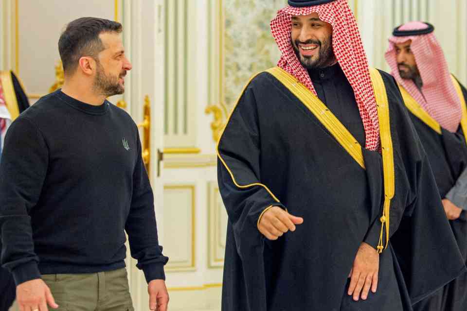 Perché i Paesi arabi sono diventati sede ideale per i negoziati sulla ...