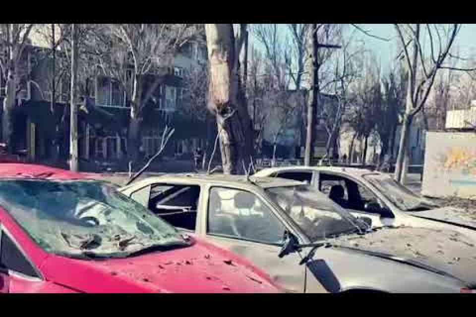Bombe russe sul negoziato. Il video choc sui droni