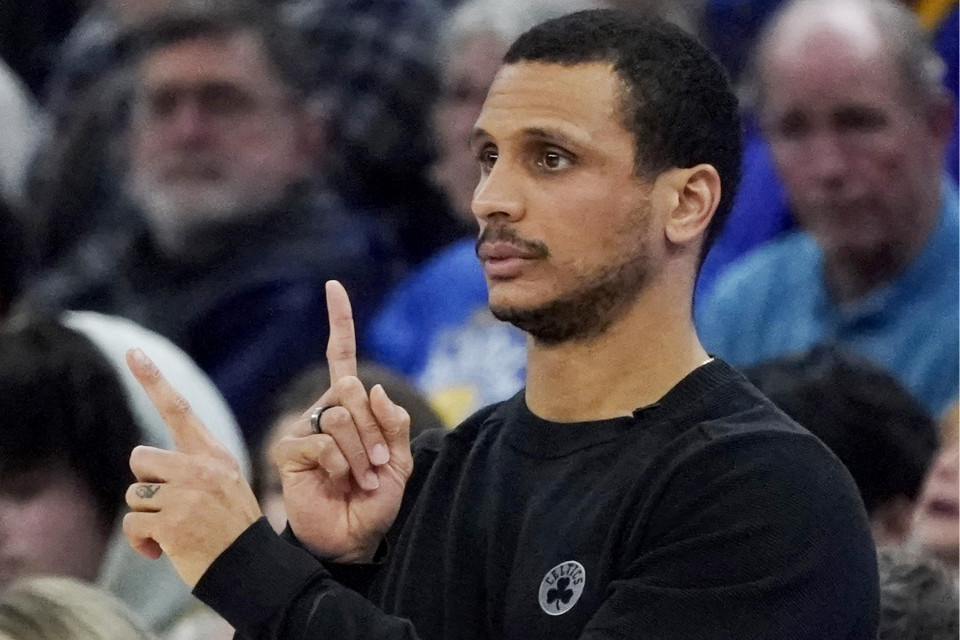 Un diacono per la Nba: il sogno di Joe Mazzulla, coach dei Boston Celtics
